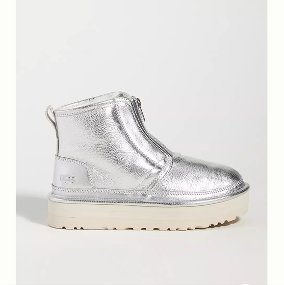 UGG | Shoes | Ugg Neumel Metallic Silver Platform Boot 7 Nib Rare ...